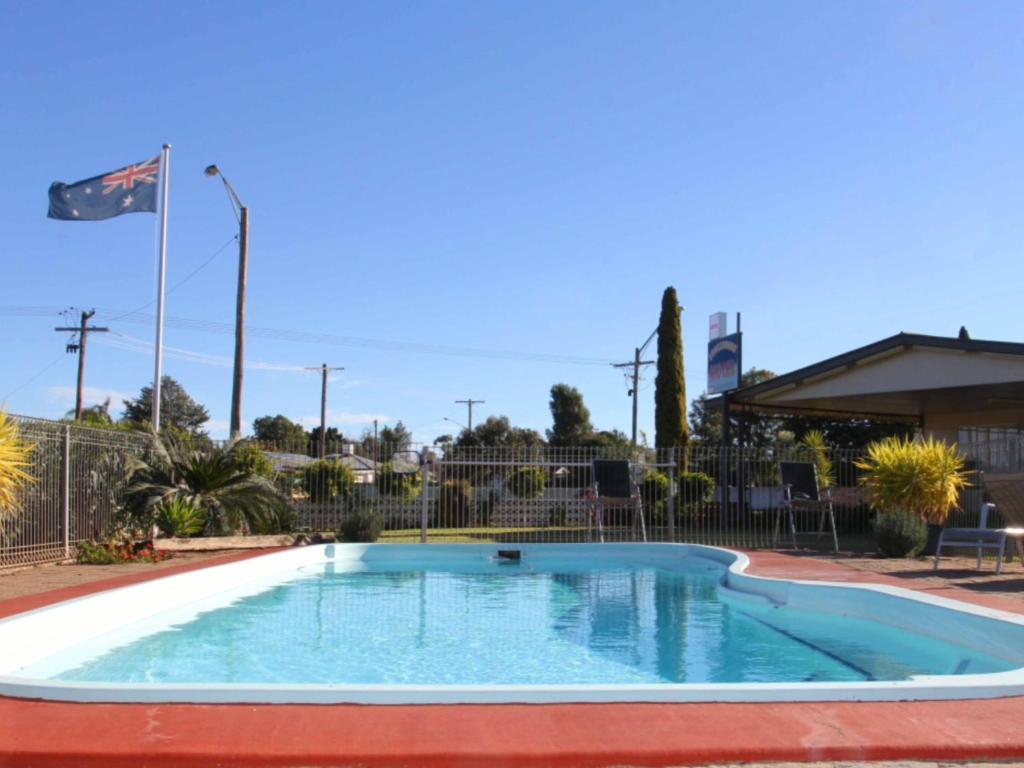Cross Roads Motel in Cobar - Welcome