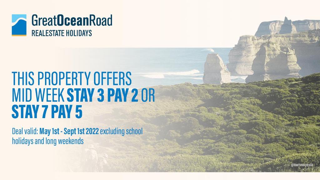 Point Grey Apartment in Lorne - Welcome