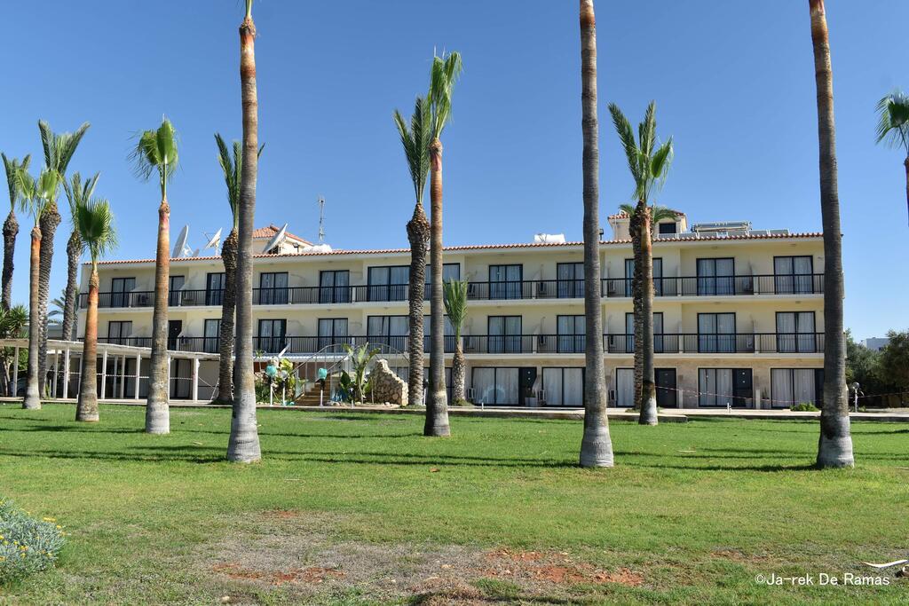 Simos Magic Beach Hotel Apts in Ayia Napa - Welcome